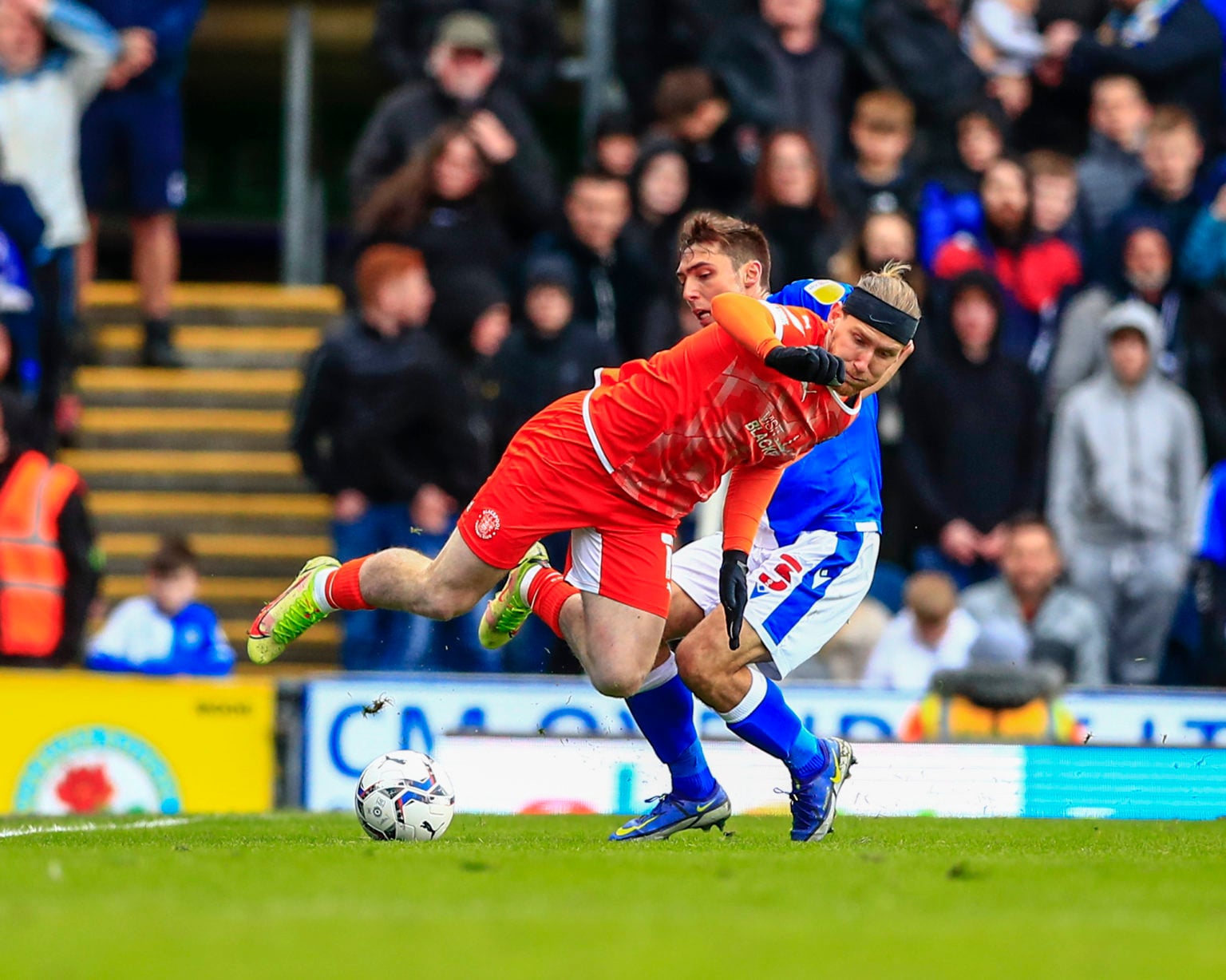 Blackpool announce signing of Nottingham Forest man Josh Bowler