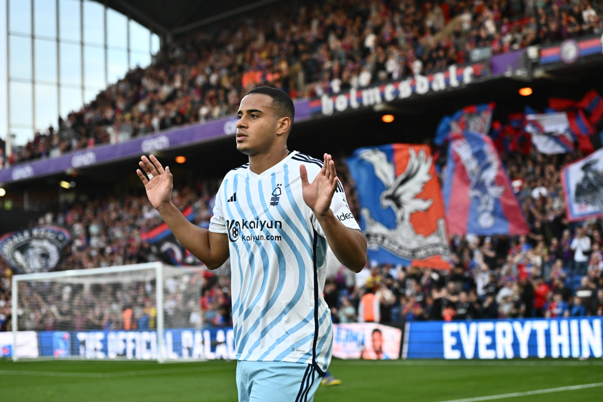 Murillo names one Nottingham Forest man who's helped him settle