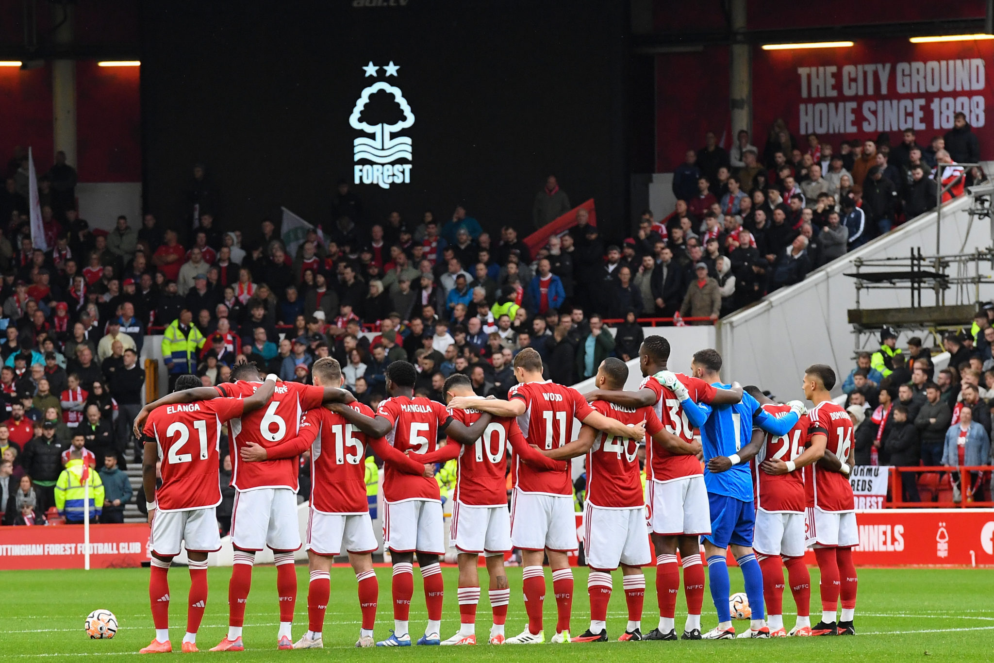 Nottingham Forest snub bid for £75,000-a-week Steve Cooper signing ...