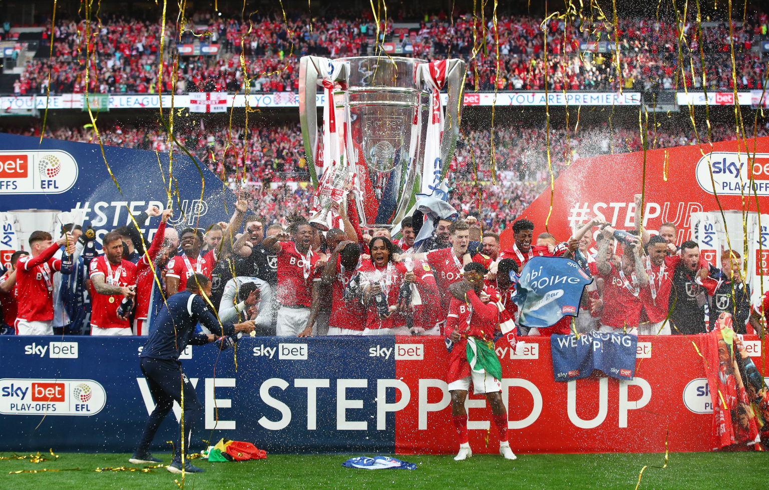 'I'm definitely a fan'... Nottingham Forest promotion hero admits he's ...