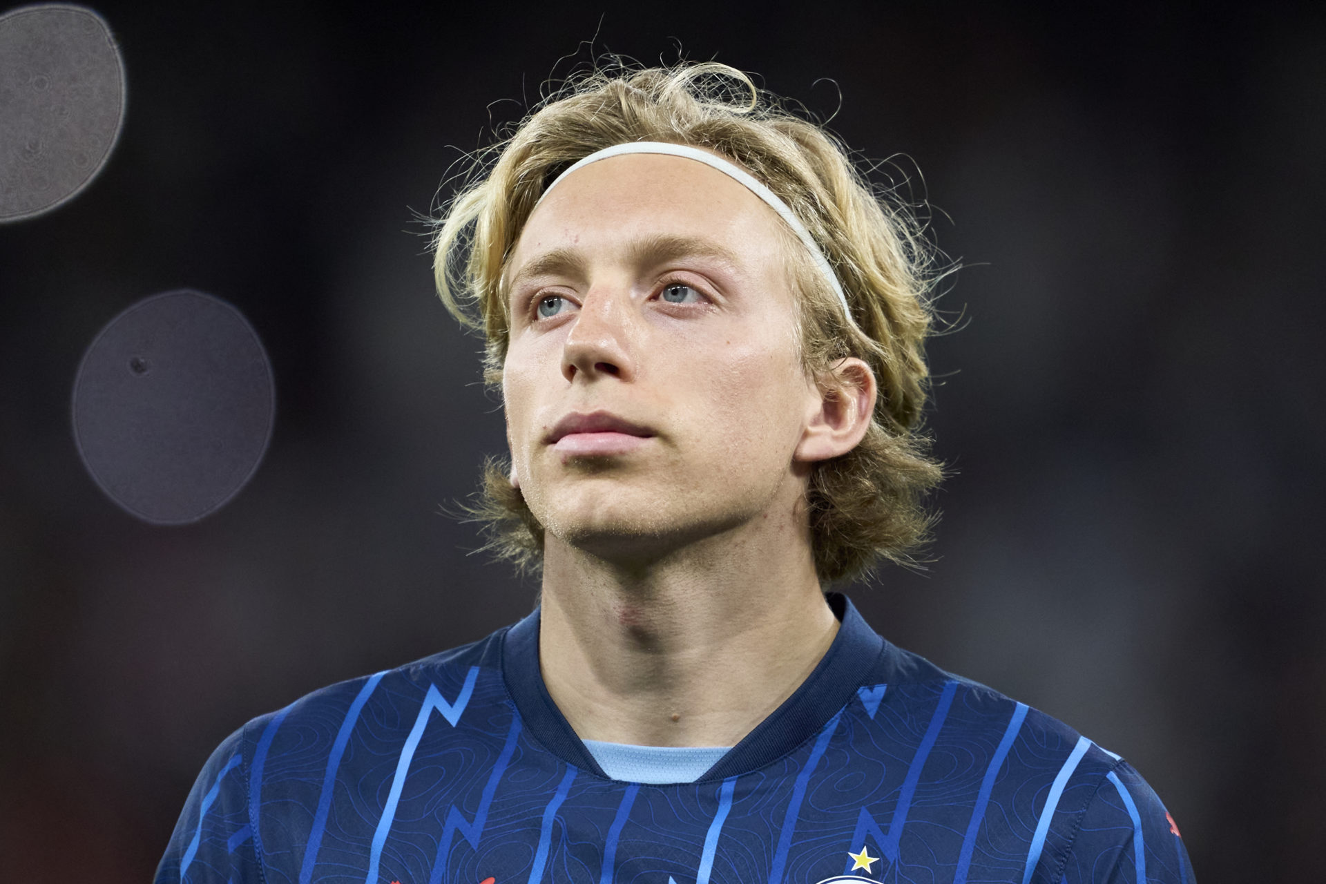 Who is Mads Bidstrup? Stats, N'Golo Kanté comparison and more