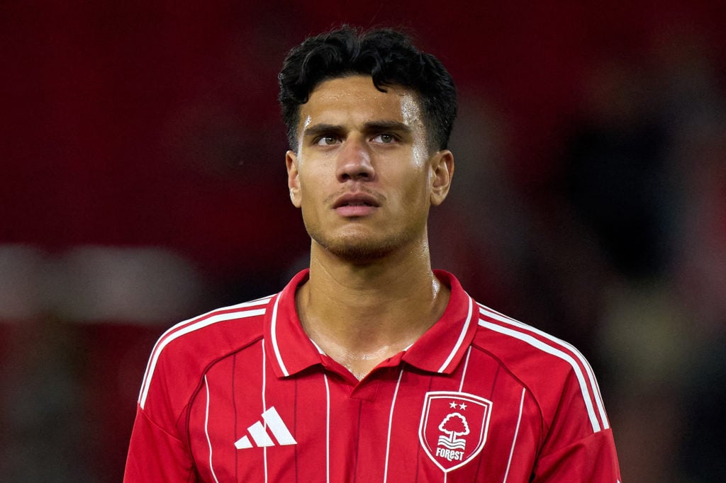 ‘They fumbled’ - Fans of EFL club are loving former Nottingham Forest ...